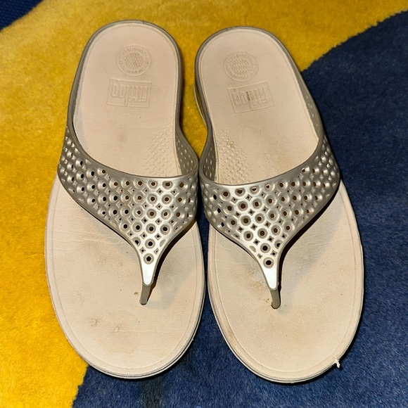 Fitflop | Shoes | Fitflop Womens Wedge Slide Sandals Size 8 | Poshmark